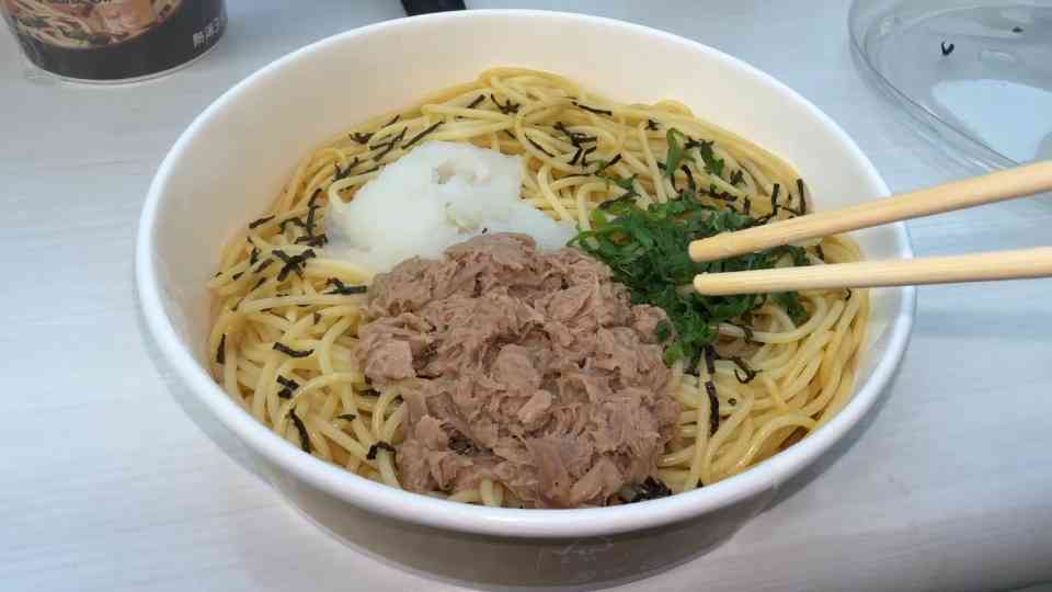What happens when you eat 7-Eleven every morning in Japan