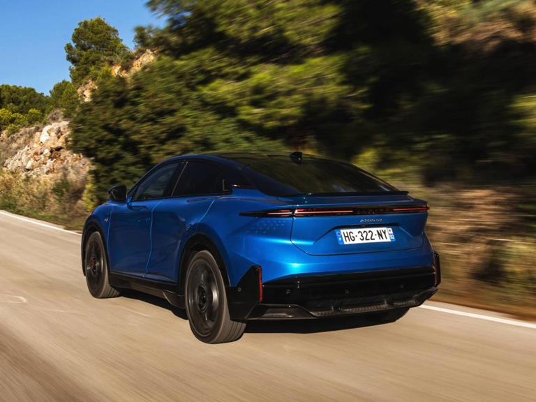 Alpine A390 GT, la tradizionale sportività c’è ancora ma offre anche di ...