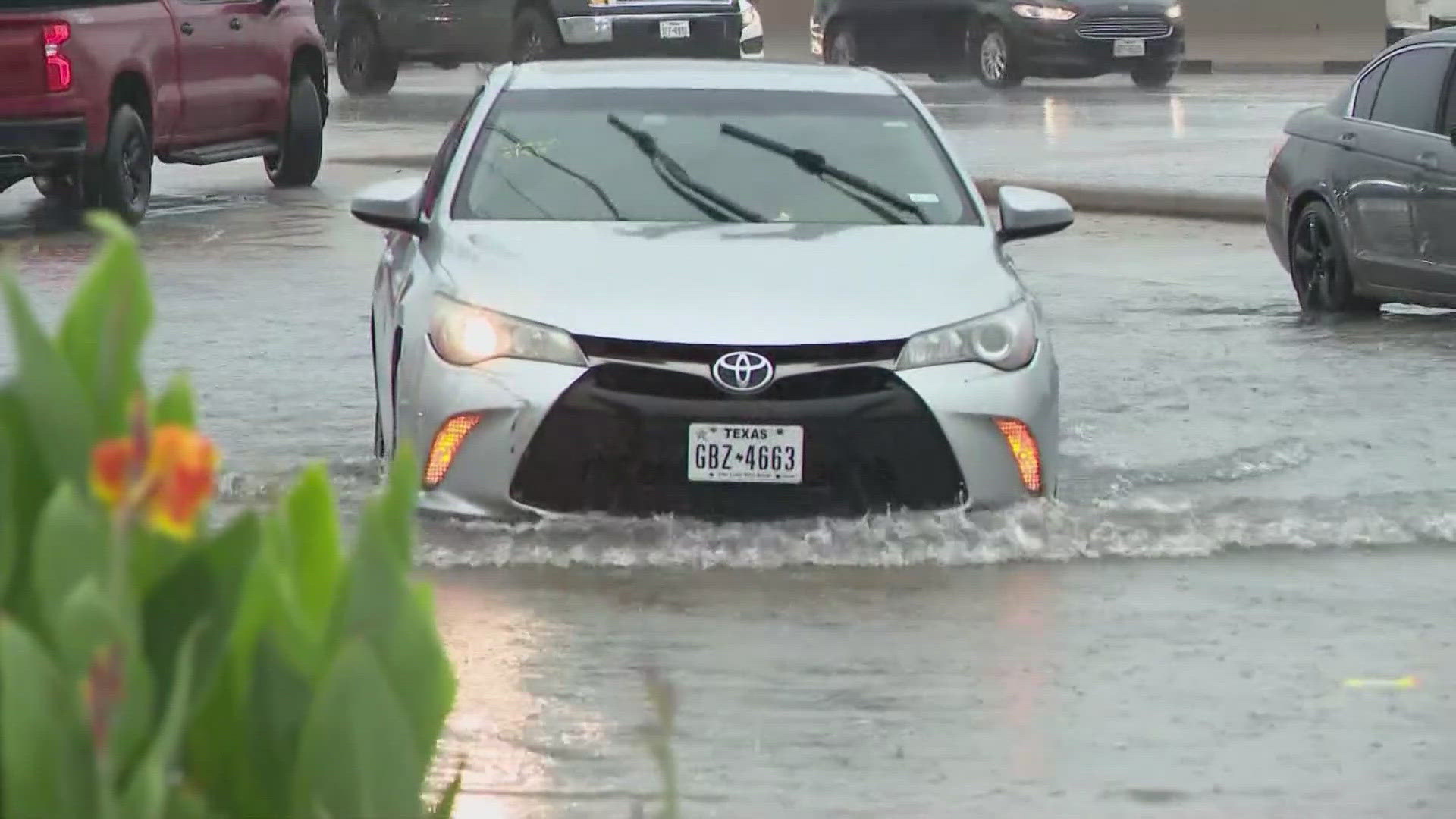 KHOU 11 team coverage: Houston flood preparations ramp up as another ...