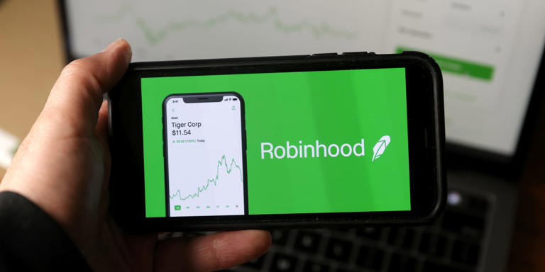 Robinhood is laying off nearly 300 people to keep a 'high performance ...