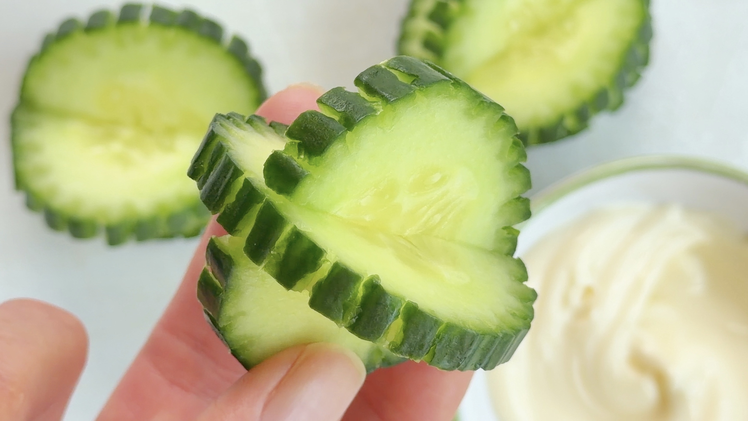 Viral 3D frilly cucumber snacks