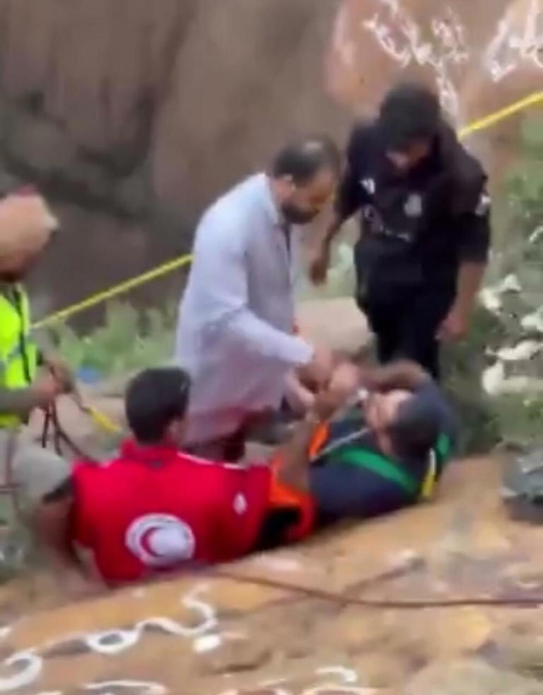 Morto lo "Spider-Man dello Yemen", lo scalatore Al-Qaqa’ Antar Al-Absi ...