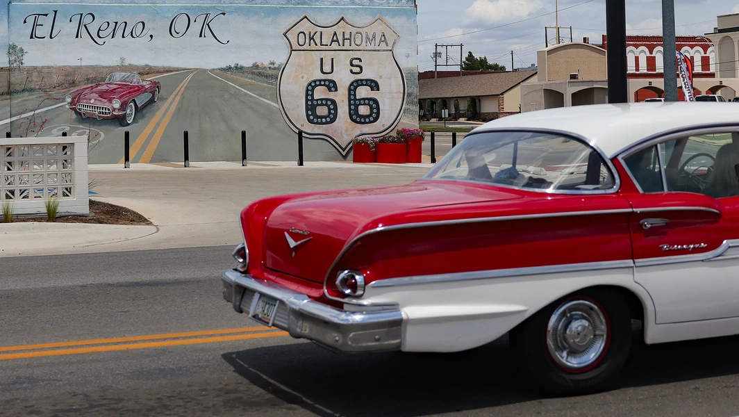 16 iconic landmarks along historic Route 66
