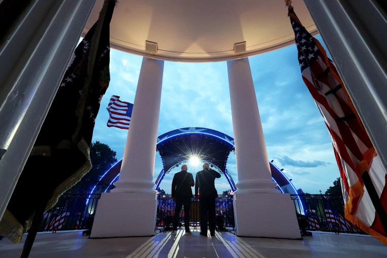 Trump’s nonstop parties illustrate his circus-style populism