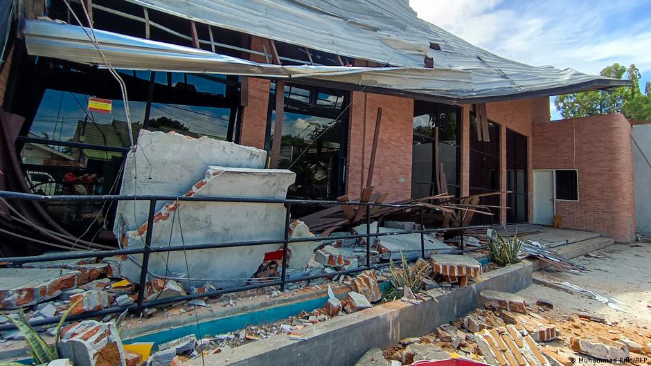 Indonesia hit by 6.7 magnitude earthquake