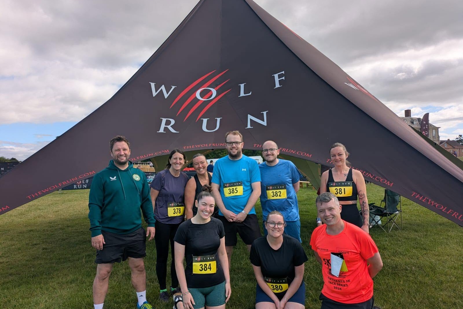 Beanfield Primary staff take on Wolf Run in memory of former pupil