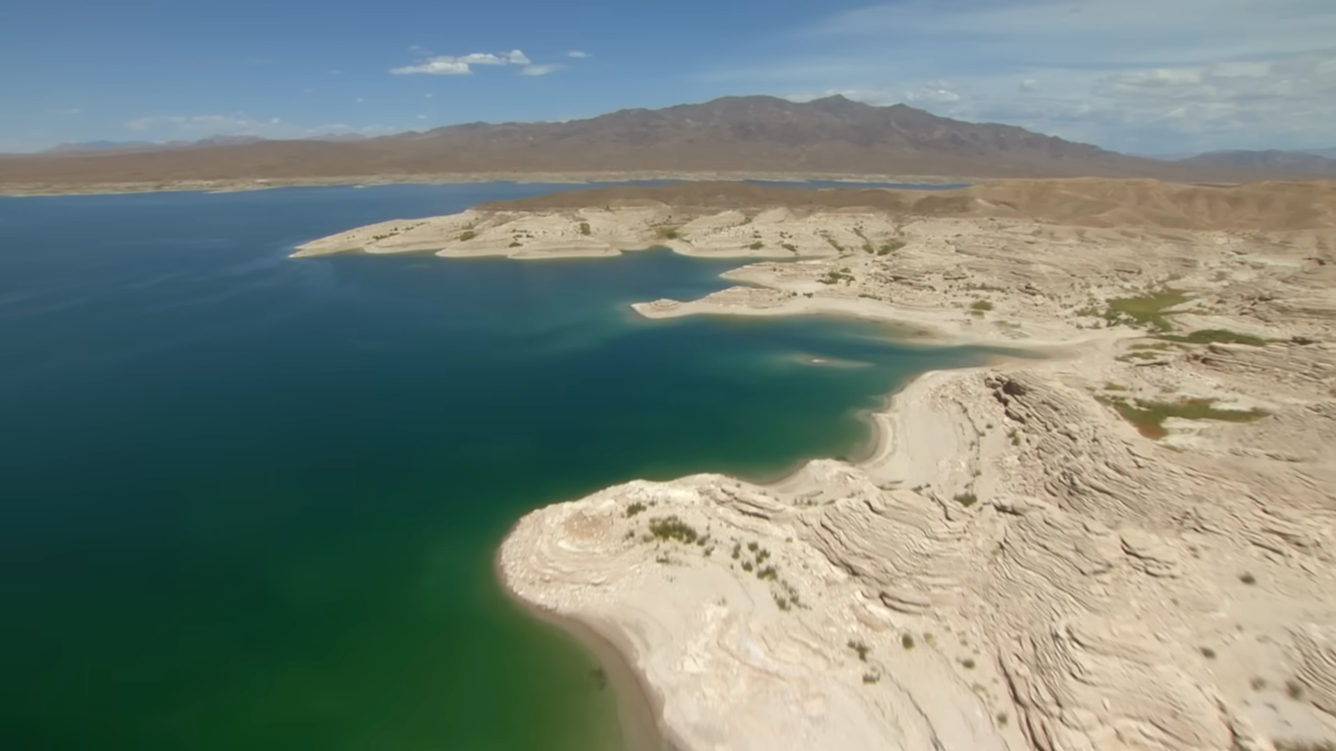 Lake Mead fell to its lowest level - then human remains started ...