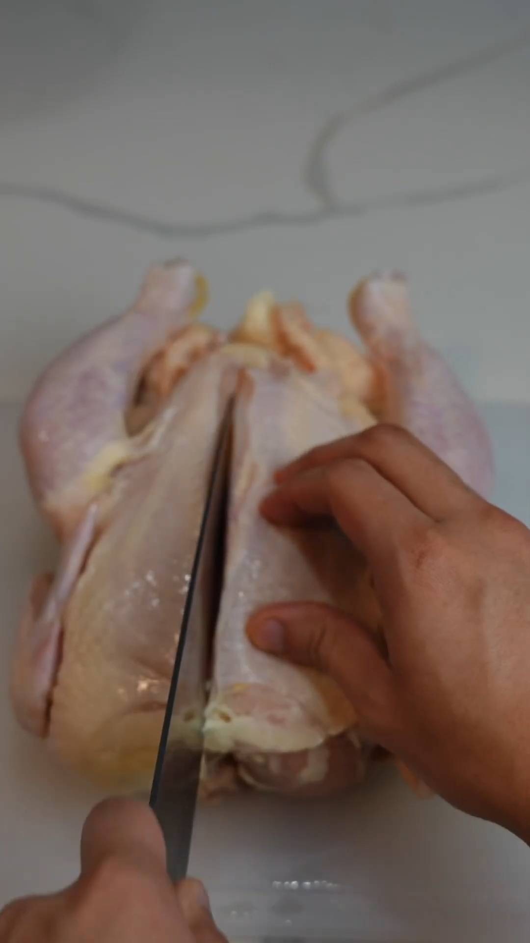 Explaining the food safety reasons to stop washing your chicken at home
