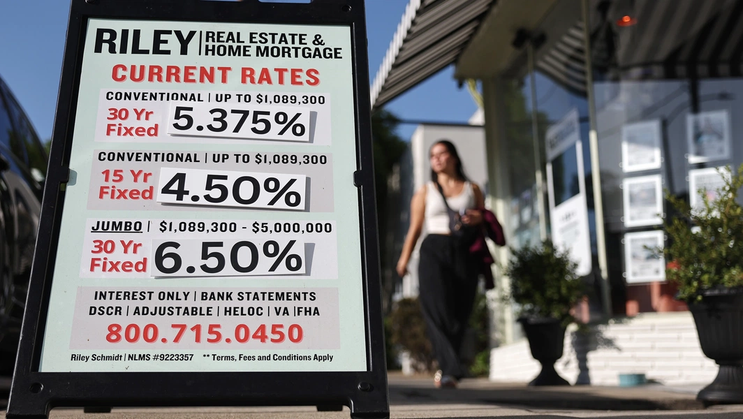 Homebuilder confidence drops as costs and rates stay high