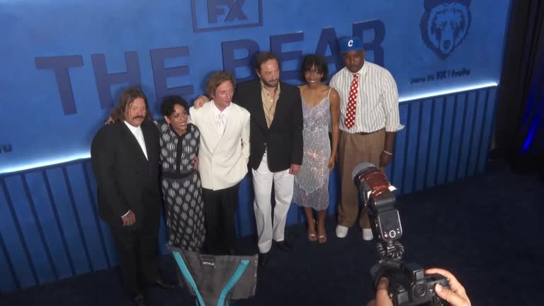 The cast of 'The Bear' celebrate the show's final season