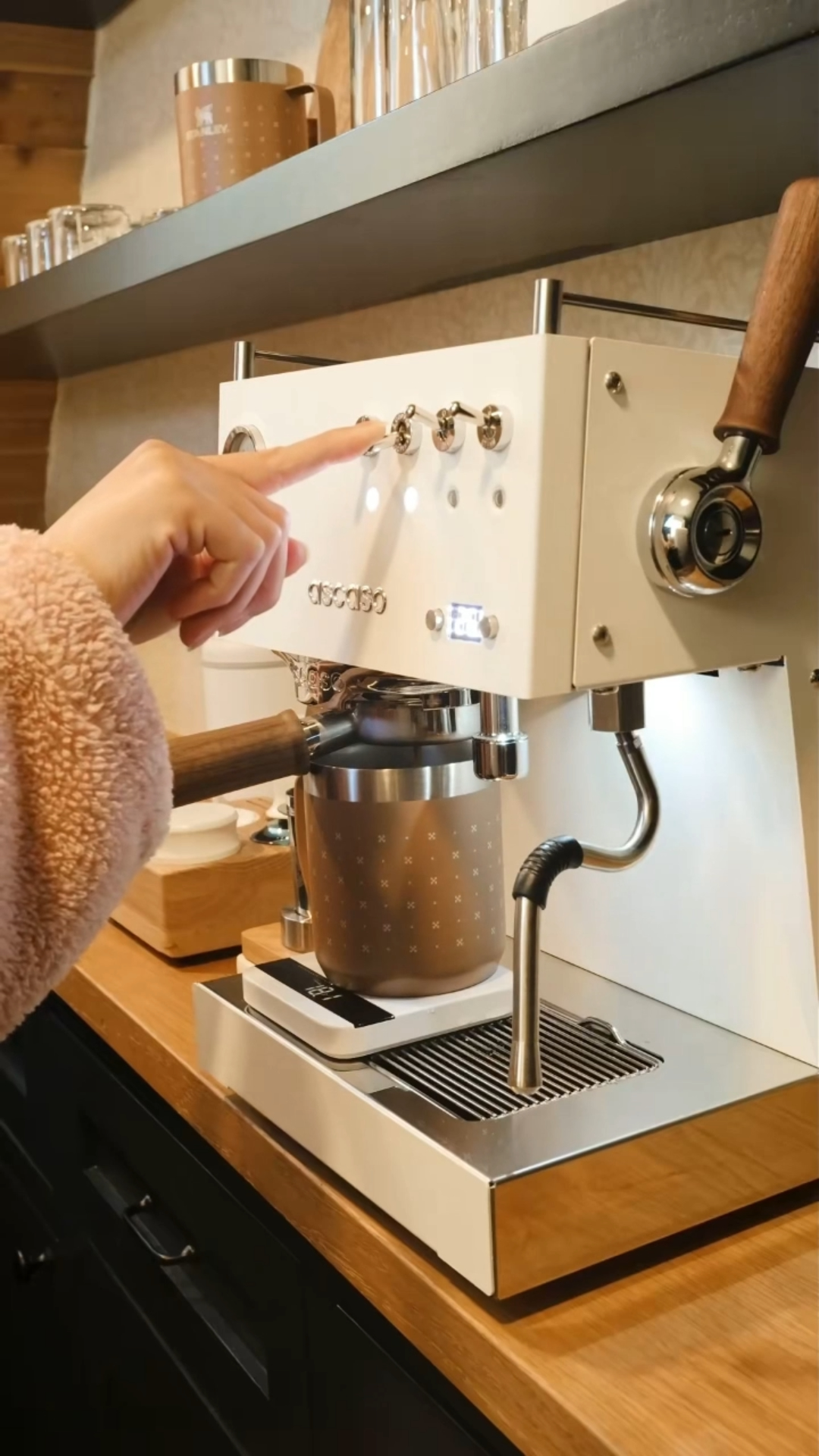 Smooth coffee making process