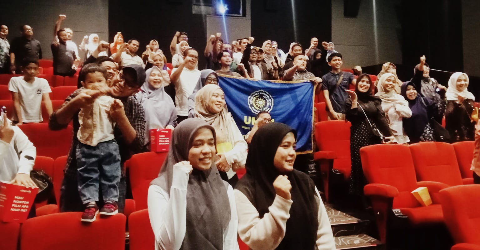 Momen Tahun Baru Islam, Prof. Dr. Akrim Lubis, MPd nonton bareng film ...