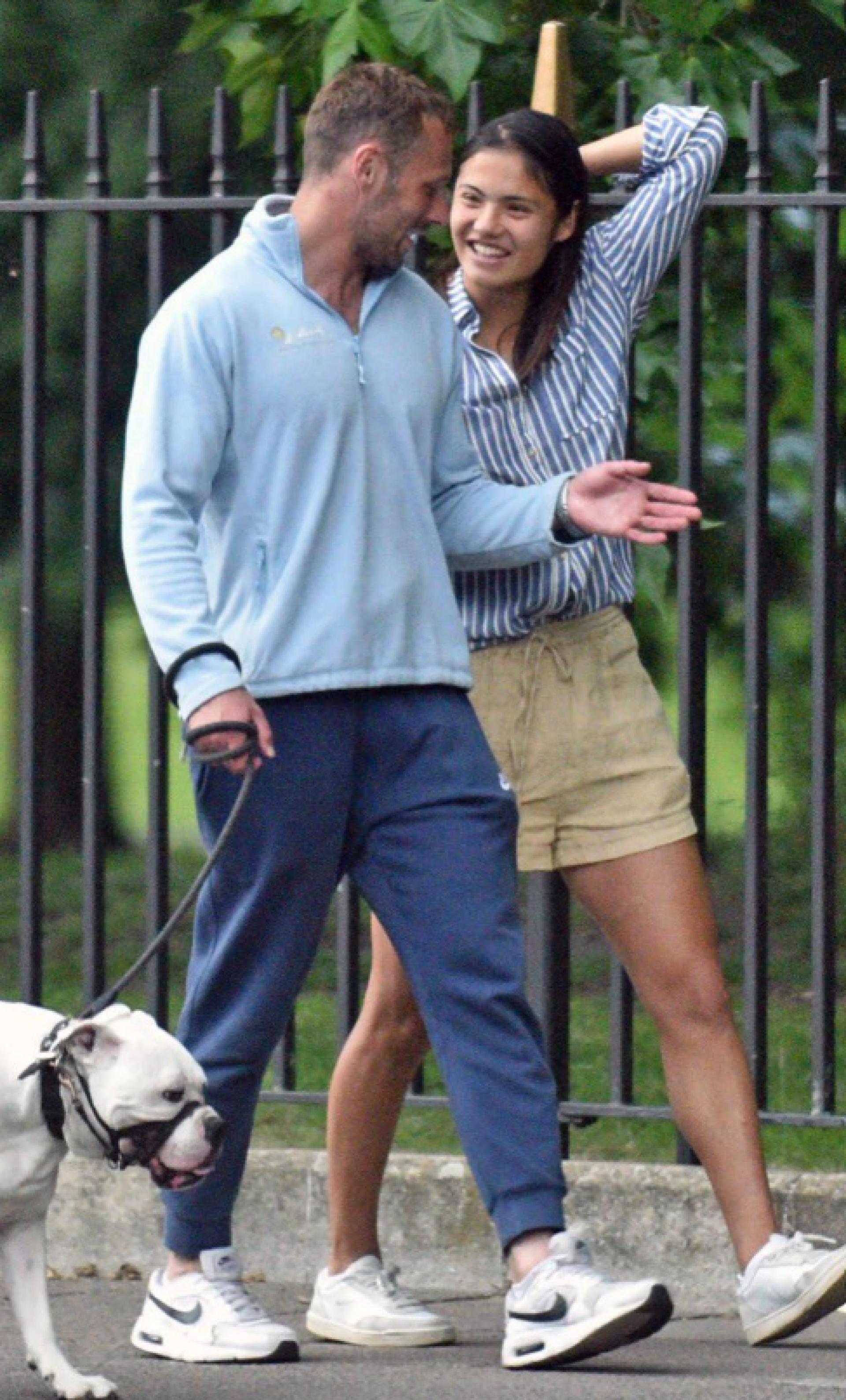 Emma Raducanu caught in romantic park scene just hours after Queen’s ...