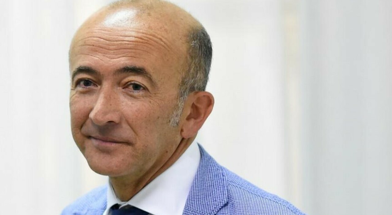 Tensione al tribunale di Latina, donna entra in aula e insulta il ...