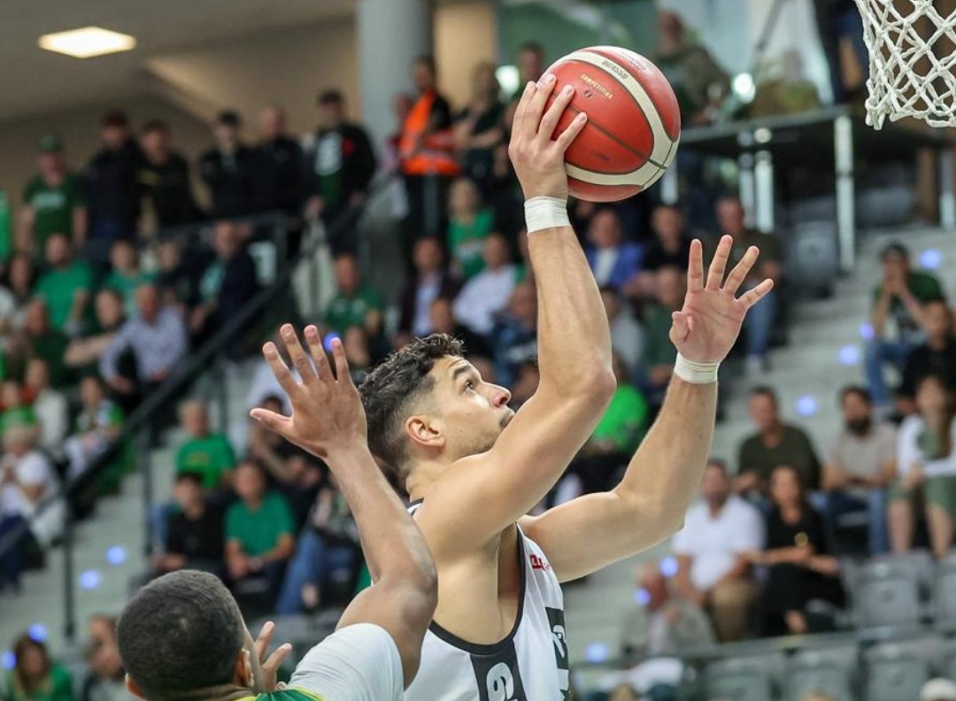 Carl Ponsar brille encore en finale, mais le Legia Varsovie perd le match 4