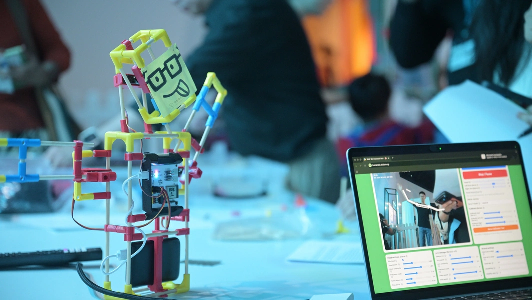 4 creative Raspberry Pi AI kit projects