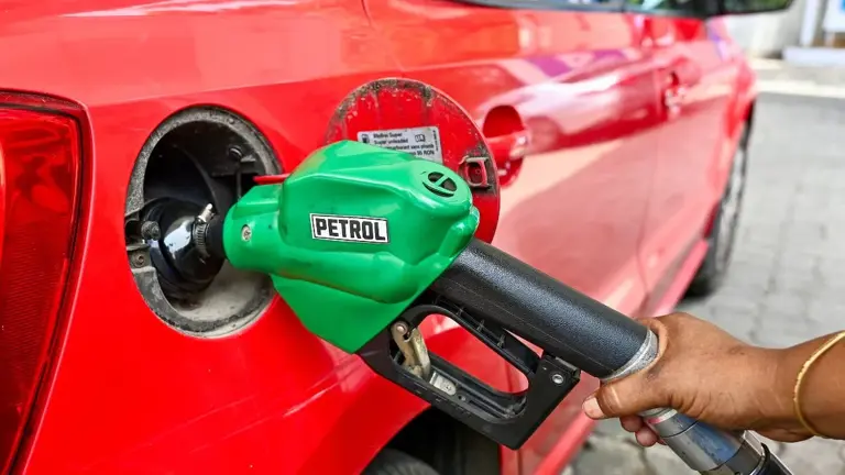 Vehicle insurance remains valid with the use of E20 fuel: Centre