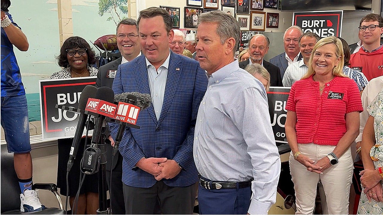 Trump's endorsement fails to save MAGA candidate as billionaire ...