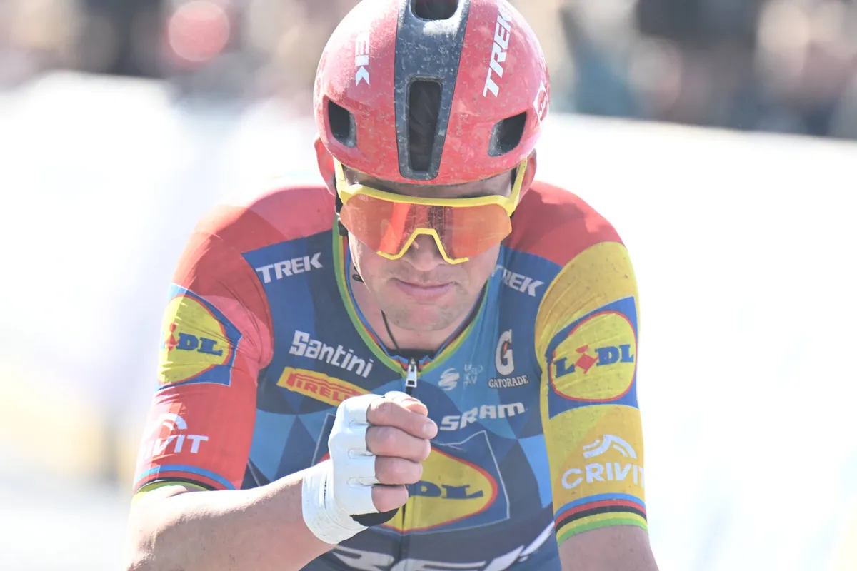 Following Jasper Philipsen, Mads Pedersen also reshuffles his Tour de ...