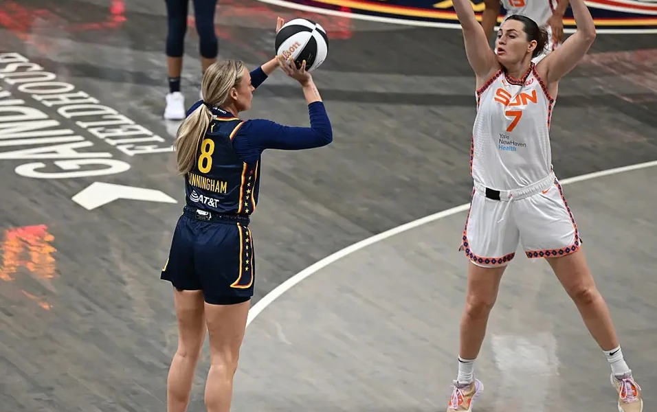 Cunningham’s clutch 11 points seal Fever win, followed by SHARx deal