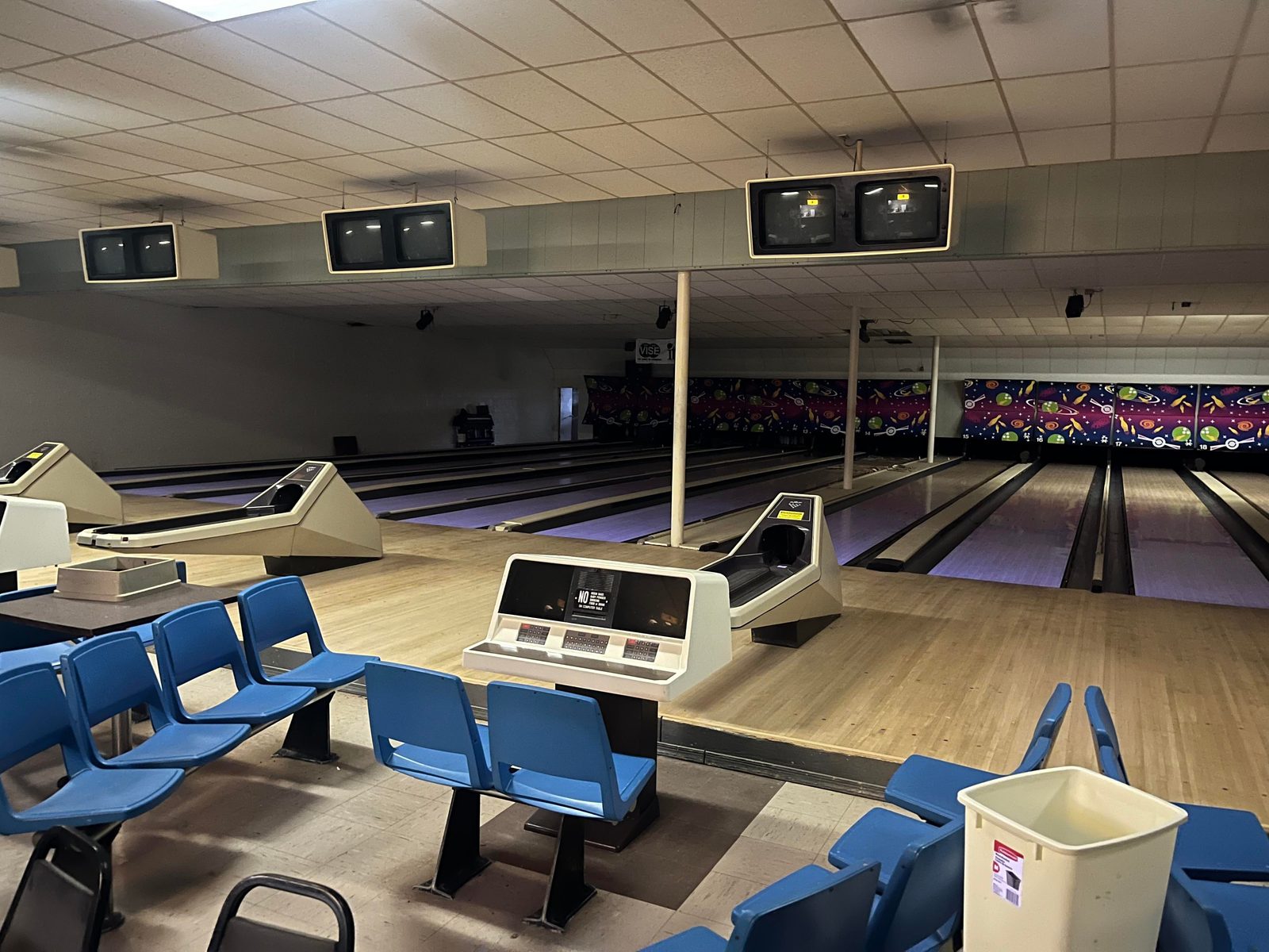 Bowling alleys that used to be the best night out in any American town