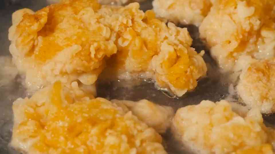 This chicken actually hurt - America’s spiciest fried chicken
