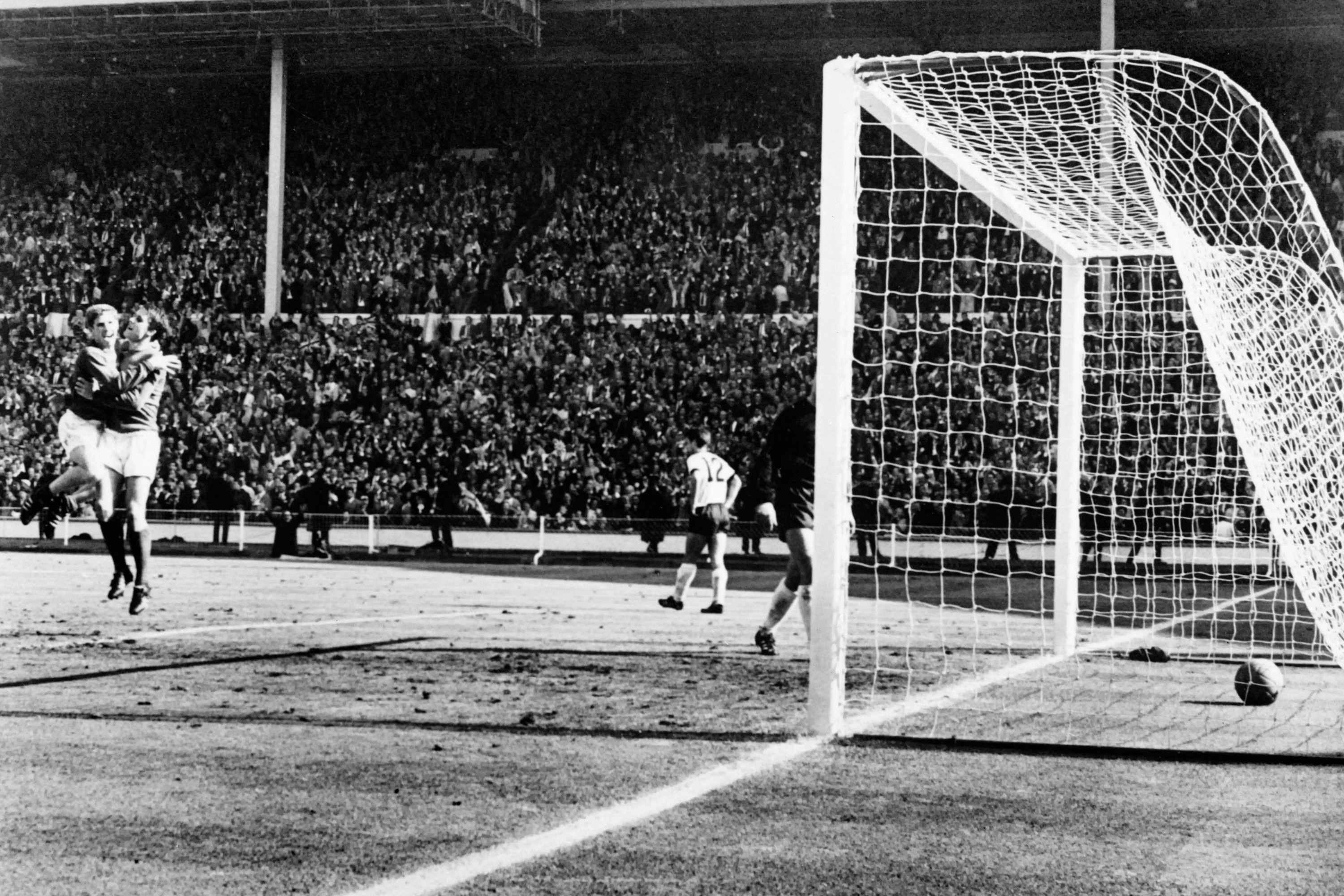 Opinion: How I paid $1.50 for a World Cup final ticket (in 1966)