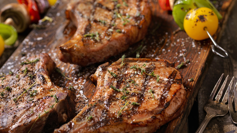 How to pick the perfect pork chops for grilling