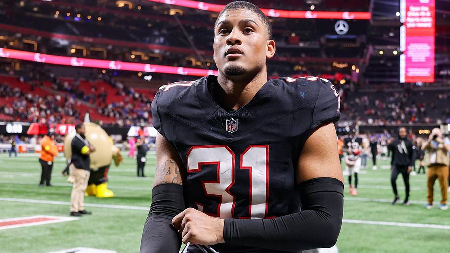 Falcons' Xavier Watts is another step away from becoming a household name