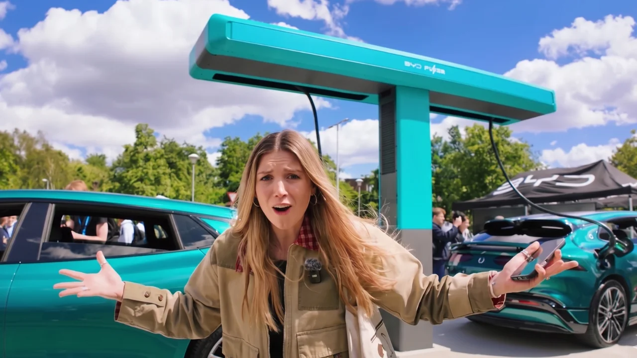Woman visits BYD's flash EV charging station and personally times how ...