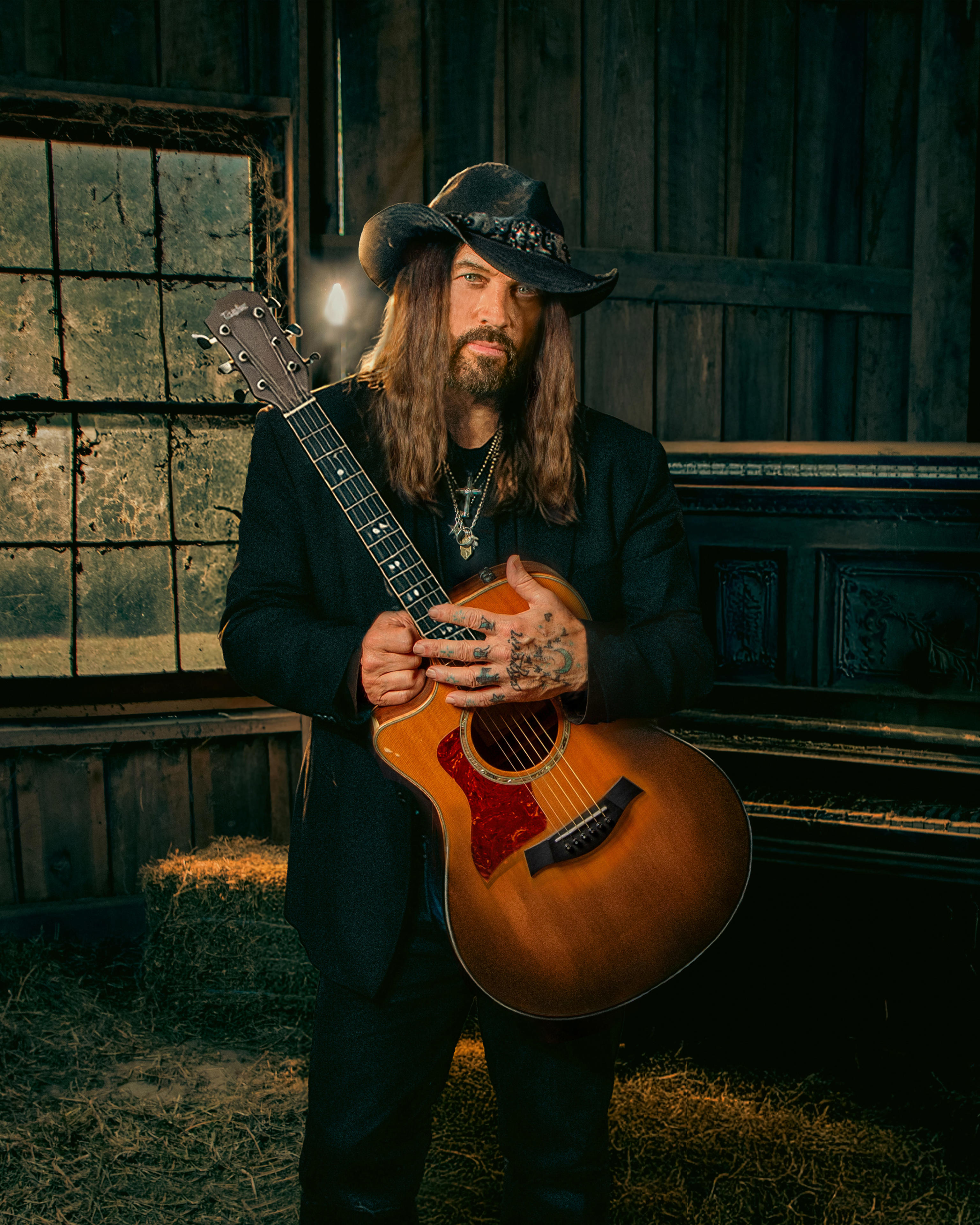 Billy Ray Cyrus talks Elizabeth Hurley romance, Miley relationship update