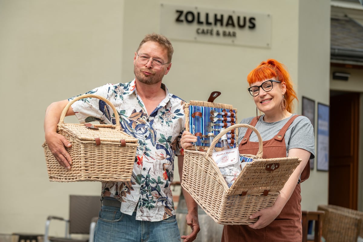 Sängerin ist Gastwirtin im "Zollhaus": Burlesque-Star Clarissa gibt ...