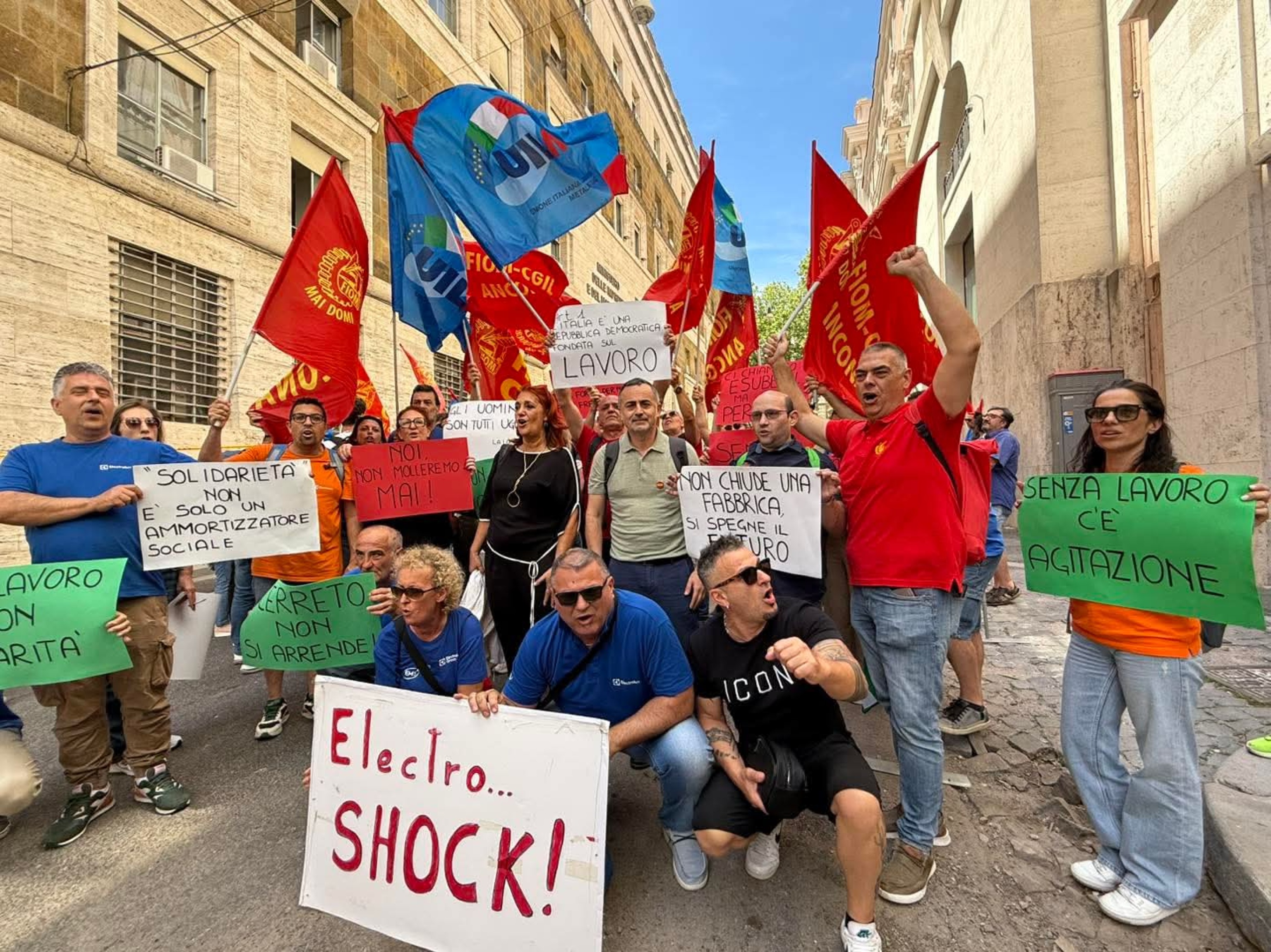 Stop al Piano Electrolux, 18 giugno assemblea lavoratori a Cerreto d'Esi