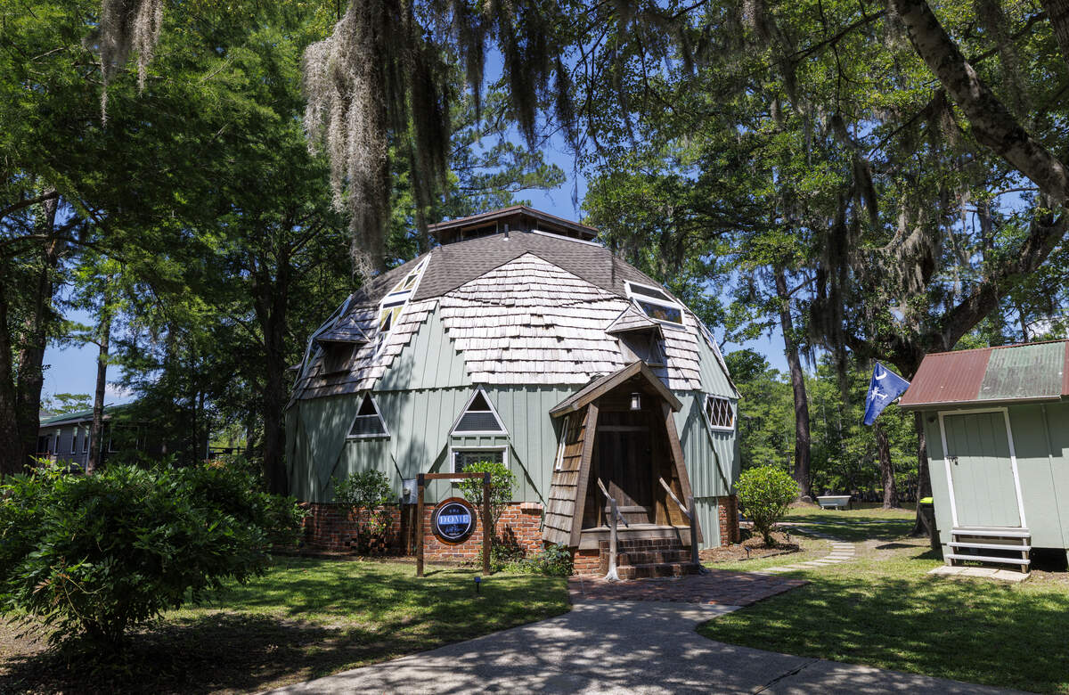 Take a look inside historic 1970s dome-shaped home in Conway. It's now ...