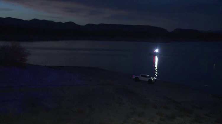 20-year-old found dead after floating on inflatable tube in Lake Pleasant