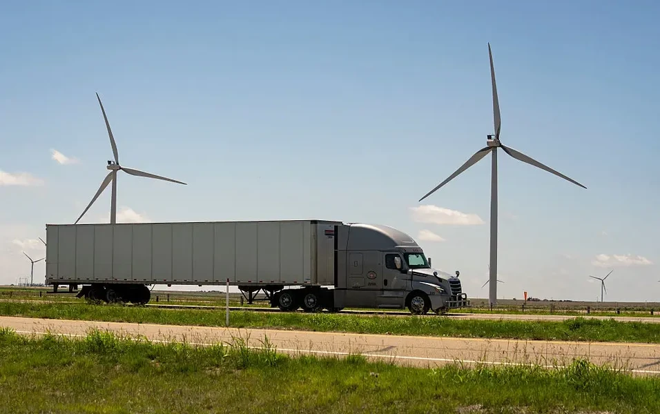 Heavy vehicle fines to double in August safety crackdown