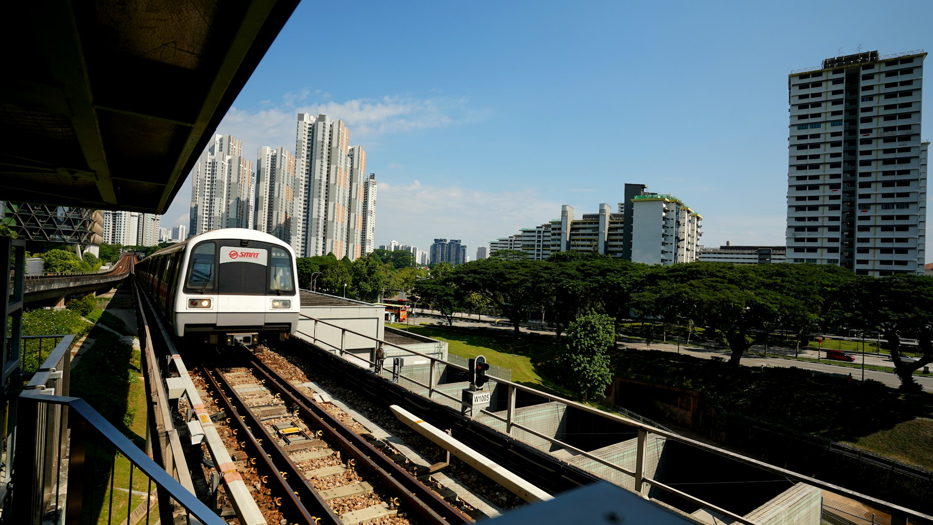Singapore built a world-class transit system in 30 years. Toronto has ...