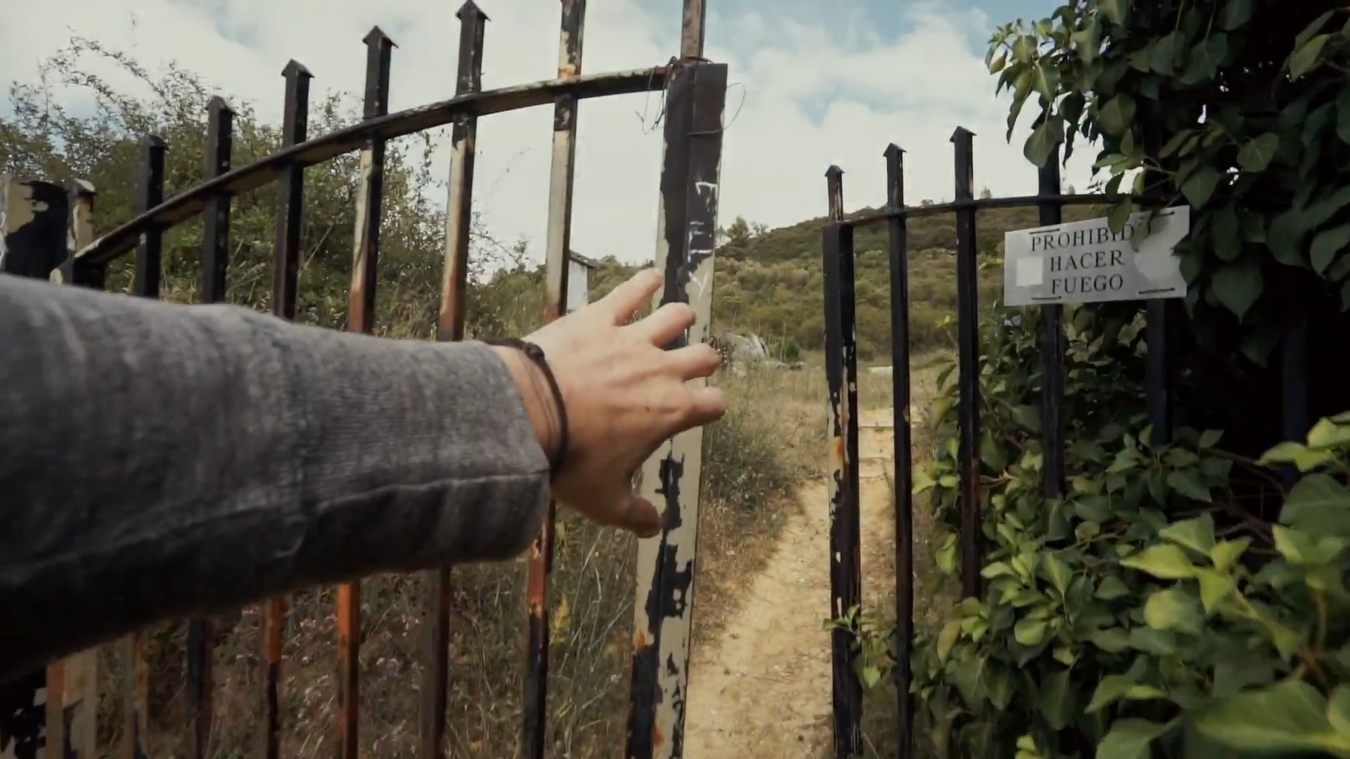 We found an abandoned park filled with skulls - and went inside