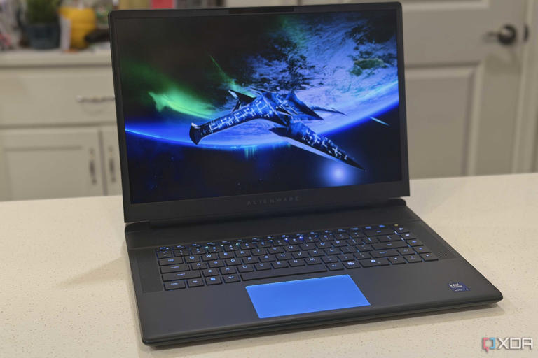 Alienware finally gave the Area-51 the OLED screen it should have had ...