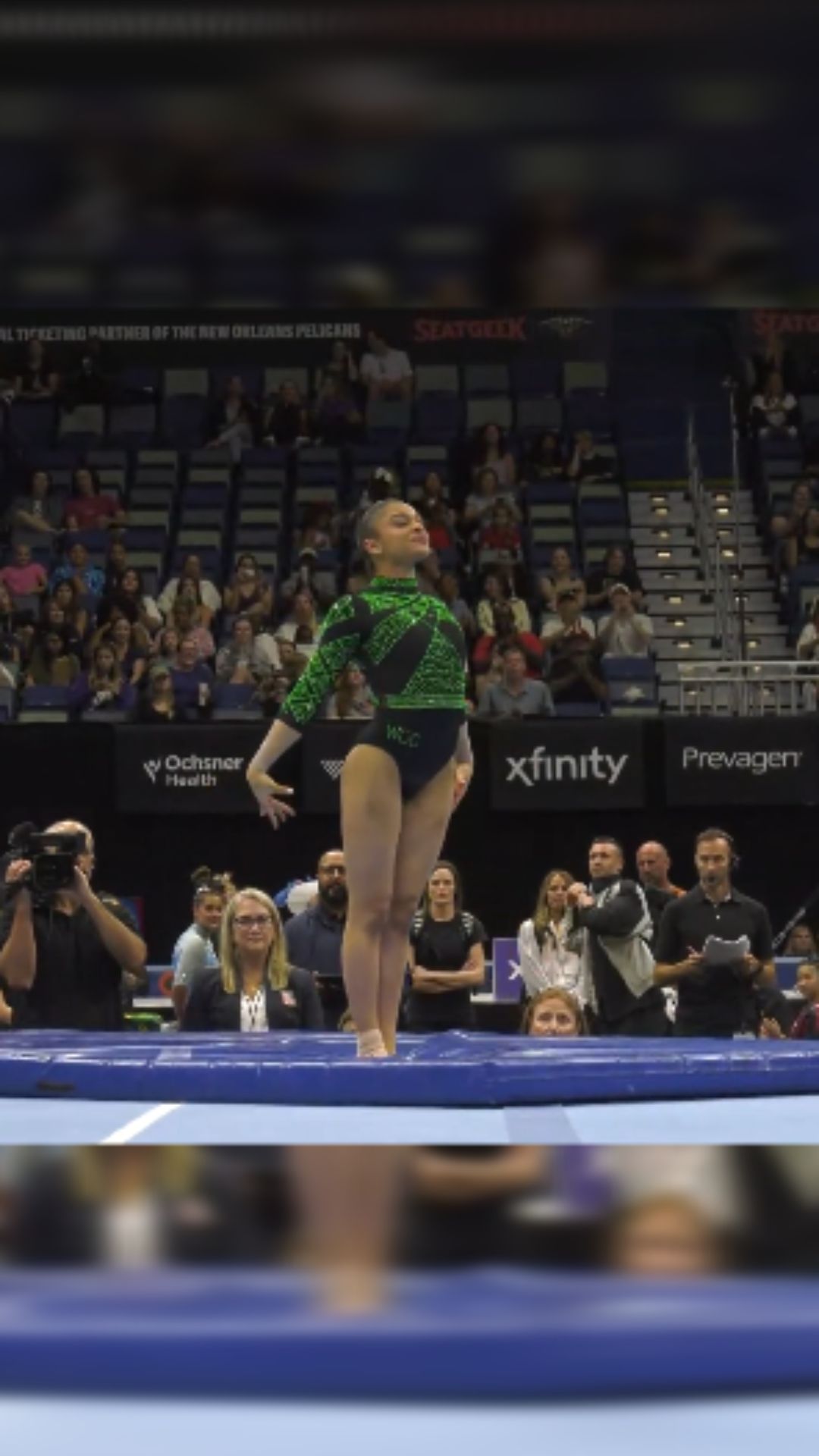 Incredible gymnastics floor routine!