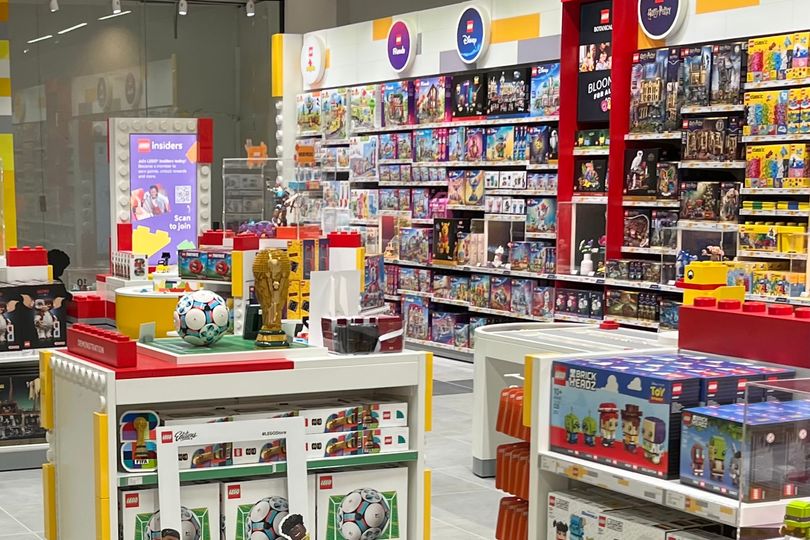 Massive new Lego store opens at popular Yorkshire shopping centre