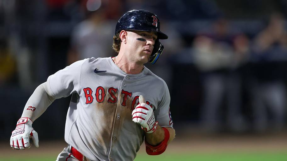 Romy Gonzalez's increased role with Red Sox can't arrive soon enough