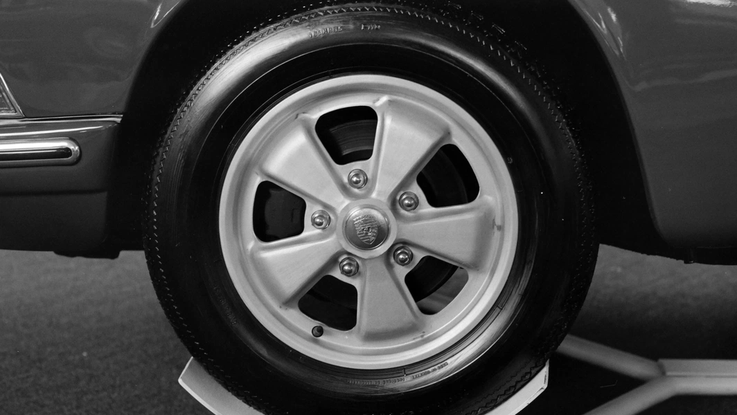 4 unusual and legendary car wheel designs
