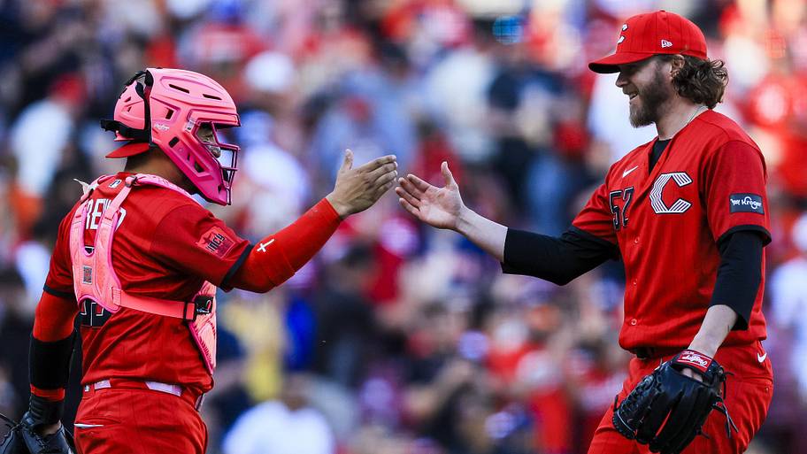 Reds receive encouraging injury news as bullpen reinforcements near return