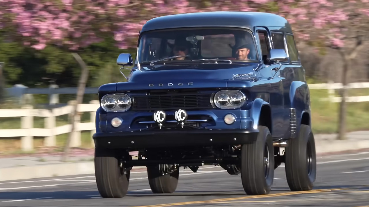 300 HP Dodge wagon cruises with a V8 growl