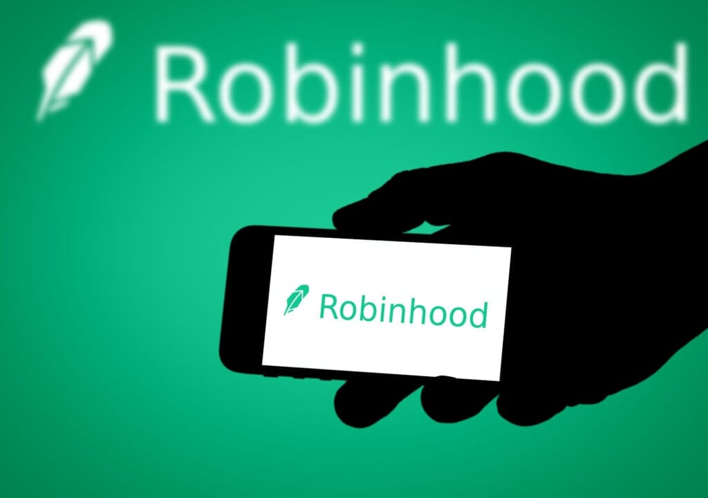 Robinhood stock in the spotlight after company announces 10% workforce ...
