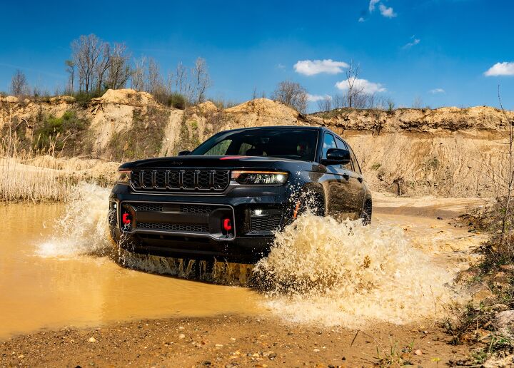 Jeep reveals new Grand Cherokee Trailhawk and Overland models for 2027