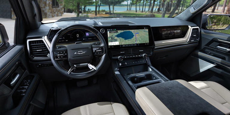 Take a look inside the redesigned 2027 Chevrolet Silverado 1500