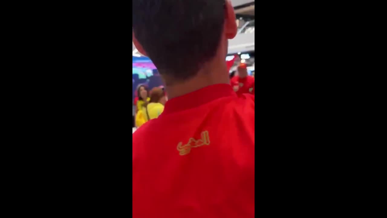 Brazil and Morocco fans dance together ahead of World Cup match in New ...