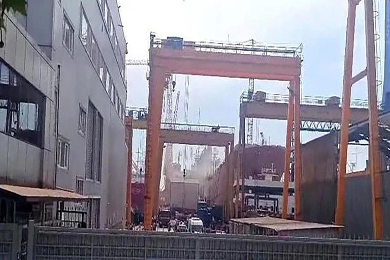 İstanbul'daki tersanede korkutan dakikalar!